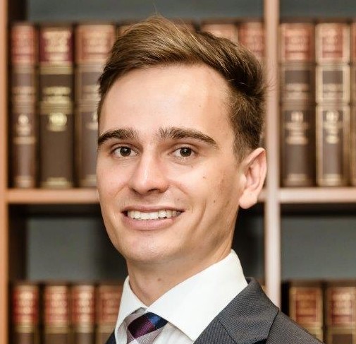 Our People - Lawyers and Specialists - Fox and Staniland